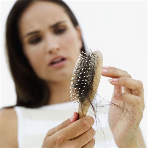 Como Tratar A Queda De Cabelo Dicas