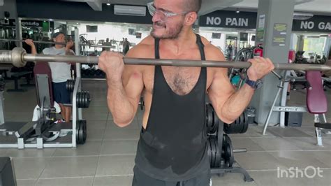 Curl De Biceps Con Barra Olimpica Agarre Abierto YouTube