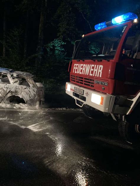 Brand KFZ Freiwillige Feuerwehr Steinbach Am Attersee