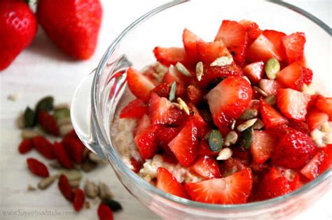 Gachas De Avena Con Fresas Y Semillas De Askix