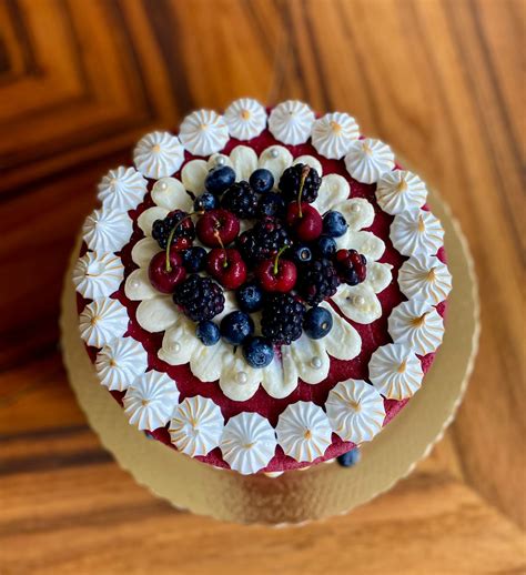 Nossas Del Cias Luciana Corr A Naked Cake Red Velvet Creme A