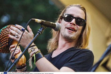 Macaulay Culkin jest sexy Nie uwierzysz jak Kevin się zmienił na