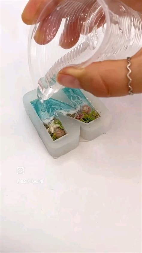 Pin By On Pins By You In Resin Crafts Tutorial Resin