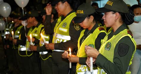 La Nación Colombia ataque con explosivos deja siete policías muertos