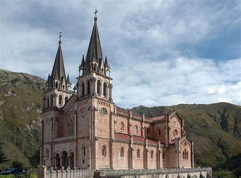 Basilica Covadonga Covadonga Parroquias En Covadonga Parroquias En