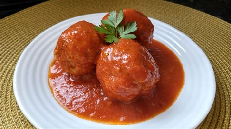 Albóndigas con tomate Receta Abuela fácil DivinoPaladar