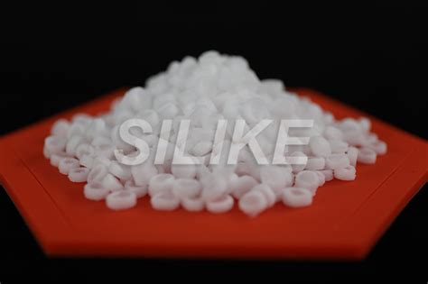 China Eva Based Siloxane Masterbatch Can Improve The Processing And