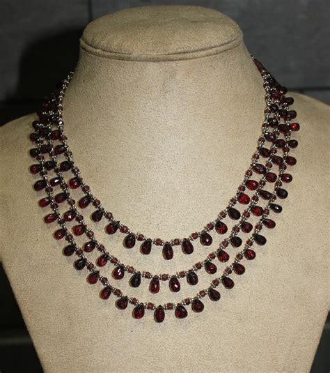 IN VENDITA Granato Taglio Perline Gocce Collana Perline Etsy Italia