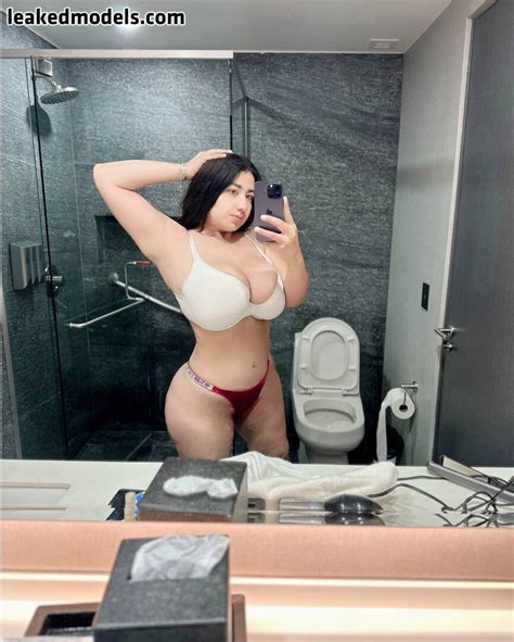 Jazmin Gurrola Gurrola Jazmine Jazgurrola Nimsayll Nimsayvalens