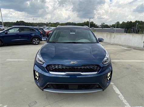 New 2020 Kia Niro Plug In Hybrid EX Premium Sport Utility In 608707