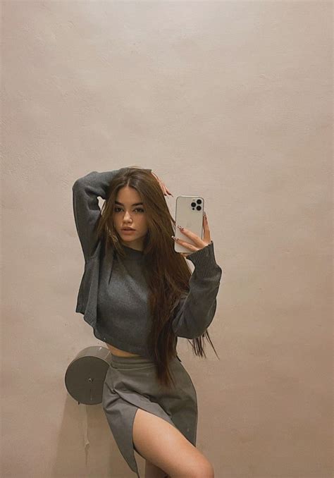 Photo Ideas Girl Girl Photo Poses Girl Poses Selfie Poses Instagram