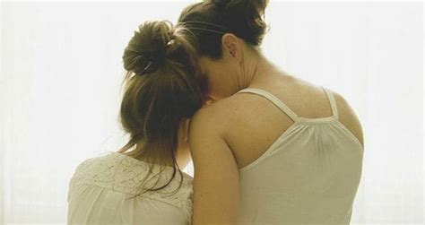Espeluznante Descubri A Su Esposo Violando A Su Hija