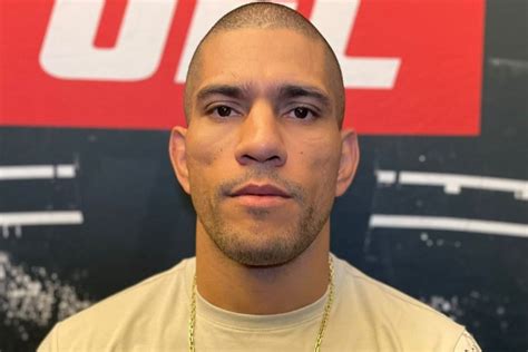 Alex Poatan descarta retorno ao peso médio do UFC no futuro Ag Fight
