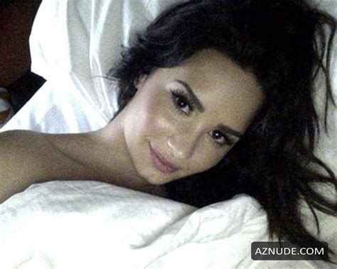 Demi Lovato Nude And Sexy Photos Collection AZNude