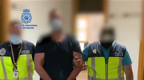 La Policía Nacional detiene en Fuengirola a un fugitivo buscado por el