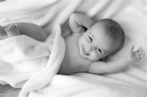 Donner Le Bain B B Comment Faire Guide Bien Etre Et Sant