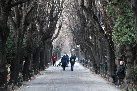 B365 Actualizare METEO Rollercoaster termic în București în