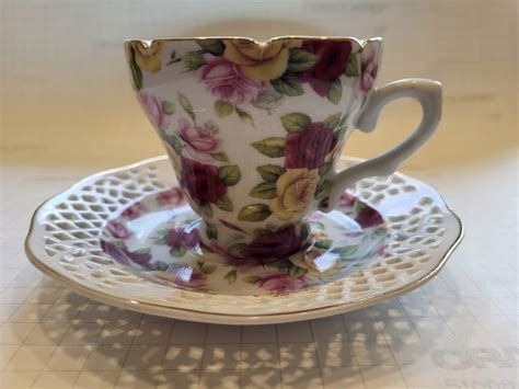 Filiżanka ze spodkiem do kawy herbaty porcelanowa 150 ml 14963297685
