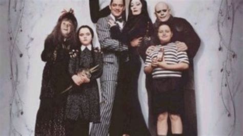 Veja como está o elenco de A Família Addams Celebridades iG