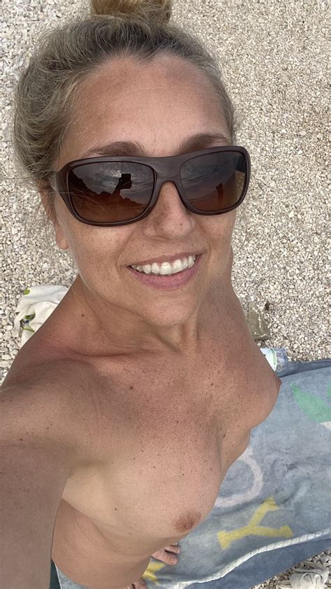 TW Pornstars DoriaYoga THE NAKED YOGA EFFECT Is OUT NOW Twitter