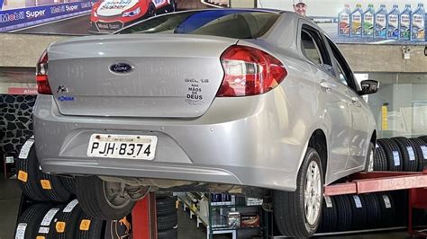 Homens armados roubam carro de moradora no bairro Nazaré na tarde deste