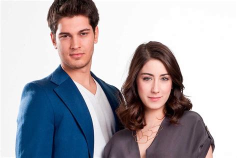 Cont N La Respiraci N Antes De Ver C Mo Luce Hoy Hazal Kaya