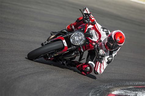 2016 Ducati Monster 1200 R Mega Gallery Asphalt Rubber