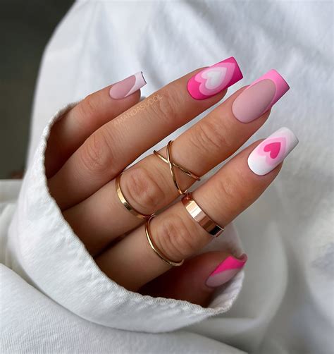 Simple Yet Gorgeous Heart Nail Ideas