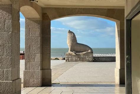 Un recorrido por Mar del Plata en invierno por los ojos de Nicolás