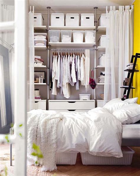 30 Simple And Modern Open Closet Ideas For Your Bedroom HomeMydesign