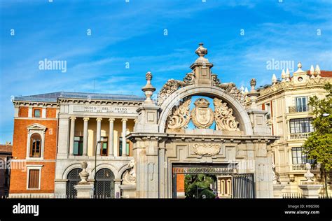 Prado buen retiro Fotos und Bildmaterial in hoher Auflösung Alamy