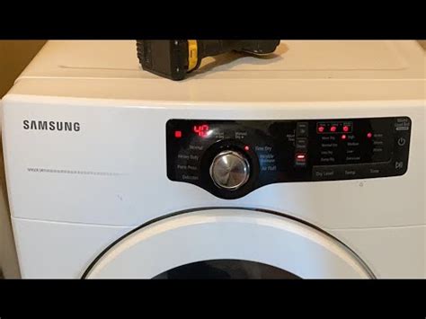 Cómo reparar una secadora Samsung que enciende da vuelta y todo pero no