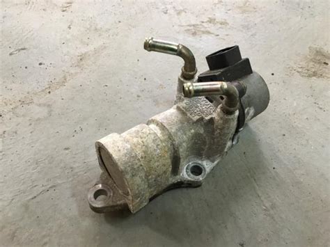 ZAWÓR EGR TOYOTA RAV4 II 2 0 D4D 00 05r 7218339575 oficjalne