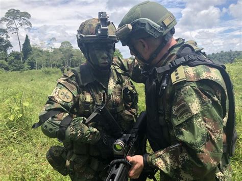FUERZAS ARMADAS DEL ECUADOR Qué son Historia misión y más