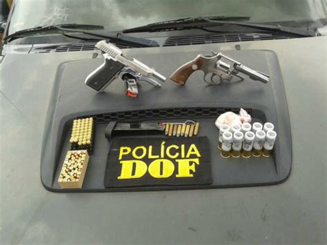 DOF apreende armas e munições em veículo Conesul News