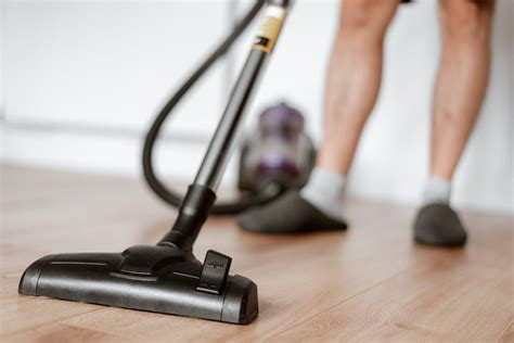Comment bien nettoyer son sol après de gros travaux