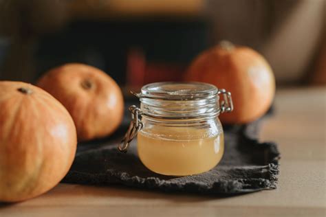 7 Easy DIY Hair Masks You Can Do At Home For Healthy Hair