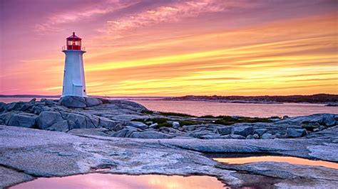 A Nice Dusk Light Show At Peggys Point Lighthouse Peggy S Cove Nova