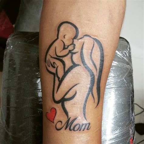 101 Amazing Mom Tattoos Designs You Will Love Outsons Men S
