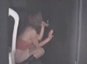 Elle Se Fait Remplir La Chatte Par Un Inconnu