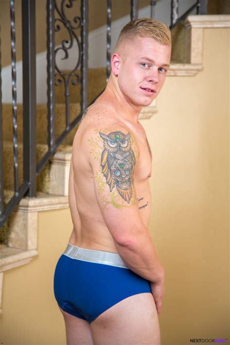 Who Would You Choose Dalton Riley Or Leo Luckett Daily Squirt