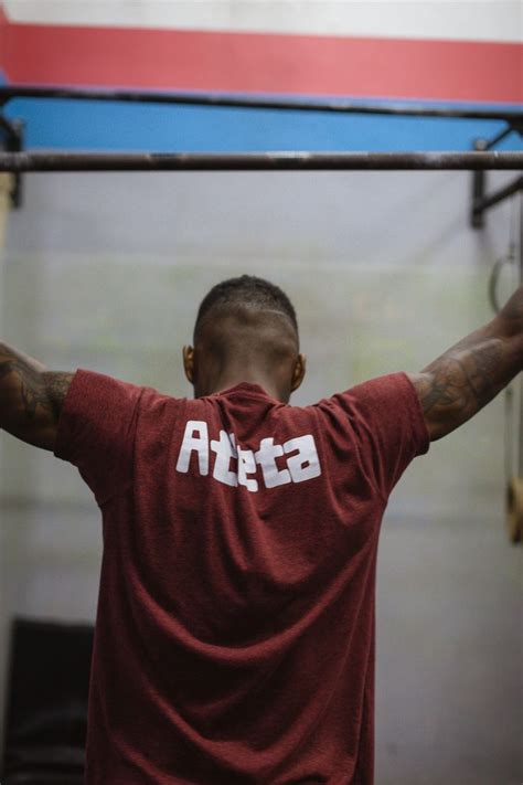 Matheus Rocha Mathsxz Fotos E Videos Do Instagram Mens Tshirts