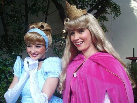 Aurora And Cinderella Jennie Park Mydisneyadventures Flickr