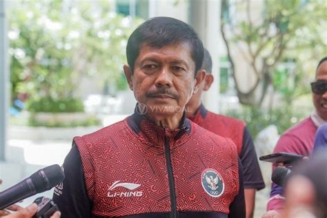 Indra Sjafri Kritik Pemain Timnas Yang Ikut Tes Masuk Polisi Vivagoal