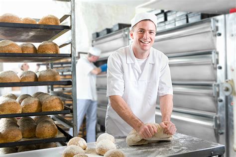 Conde do Pão contratando profissionais em quatro áreas