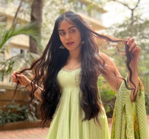 Adah Sharma Survives Road Accident While Promoting The Kerala Story