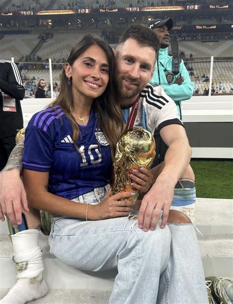 Messi Levantando La Copa Del Mundo Fotos Historicas De Leo Con La