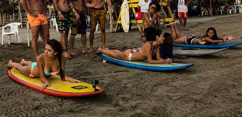 Manelik González Nue dans Acapulco Shore