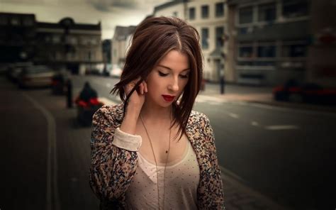 1089358 Face Women Outdoors Women Model Portrait Depth Of Field