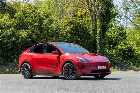 Elektroautomobil Das Magazin für Elektromobilität Fahrbericht